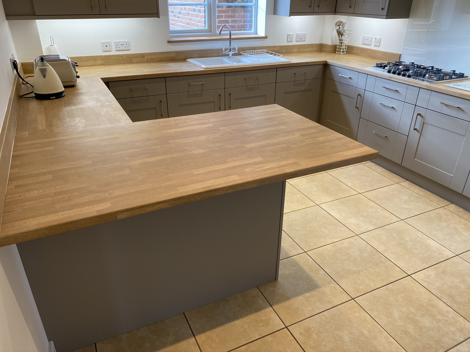 Klever Kitchens - Mr Mitre