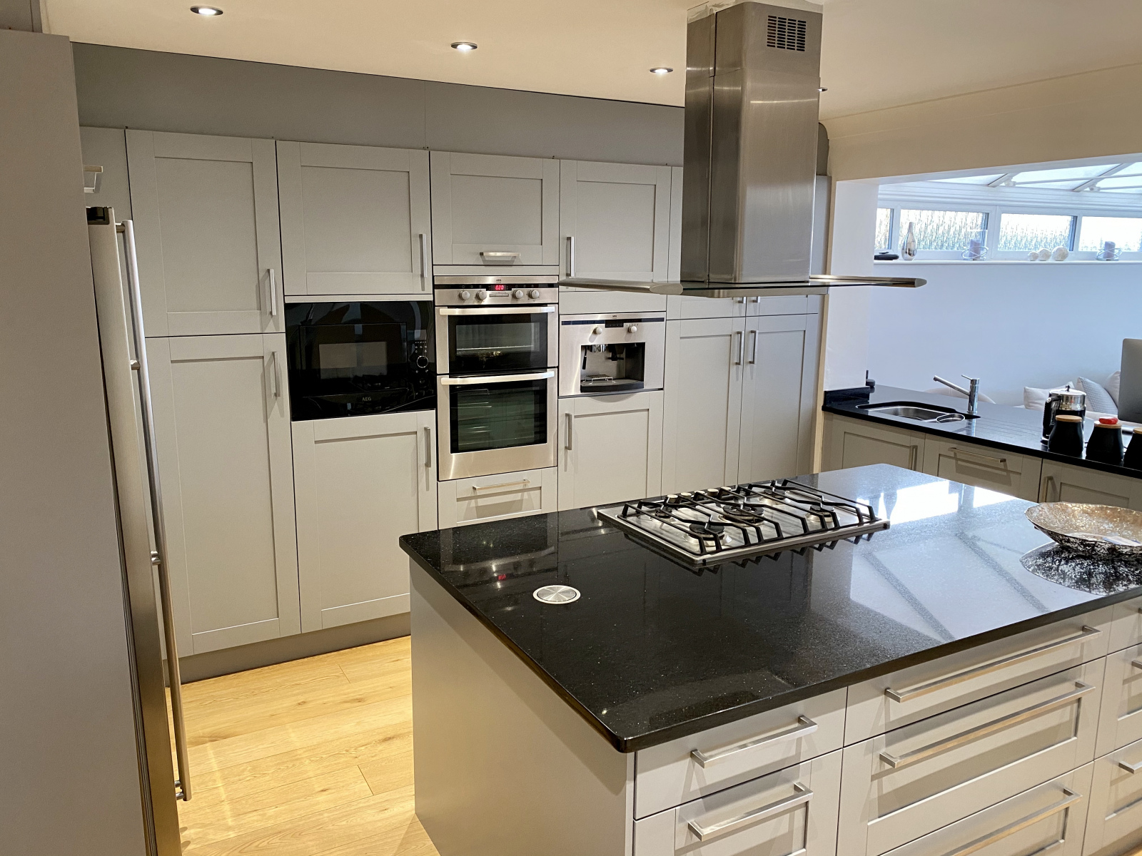 Klever Kitchens - Mr Mitre